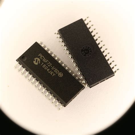pic microcontrollers standard and professional pic16f73 i so sop28