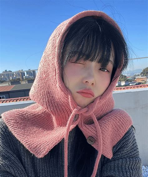 [당일출고 겨울준비💕] 고퀄 도톰 니트 골지 단추 스트링 니트 후드 모자 넥워머 바라클라바 에이블리