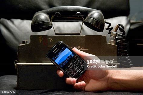 Old Pda Photos And Premium High Res Pictures Getty Images