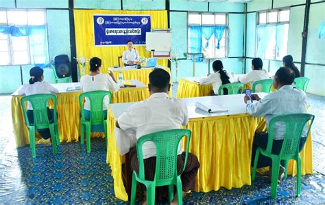 ကျောက်ဖြူခရိုင်ရုံး Community Centre ခန်းမ၌ ရုံးစာရေးသားနည်းသင်တန်းဖွင့