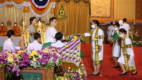 ในหลวง พระราชทานปริญญาบัตรแก่ผู้สำเร็จการศึกษา มสธ ปีการศึกษา 2563 2564
