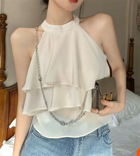 홀터넥 블라우스 새상품 헬로마켓