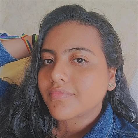 Fofi Sofiiaa10 • Threads Say More