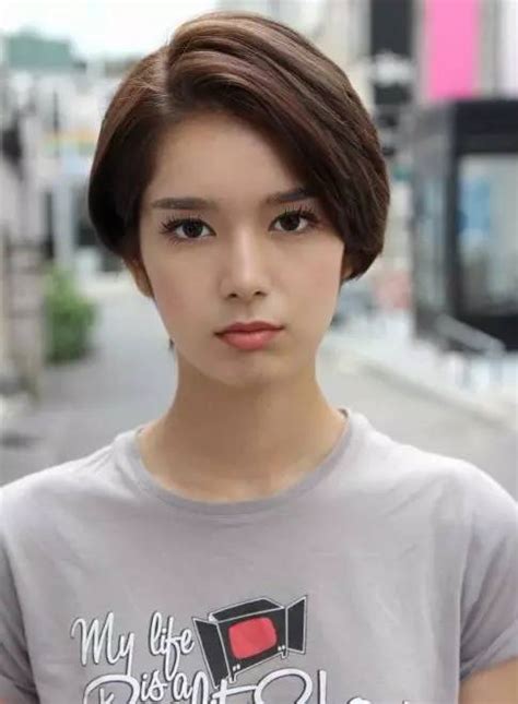 帅炸天的短发发型，女人一生一定要尝试一次！ 搜狐
