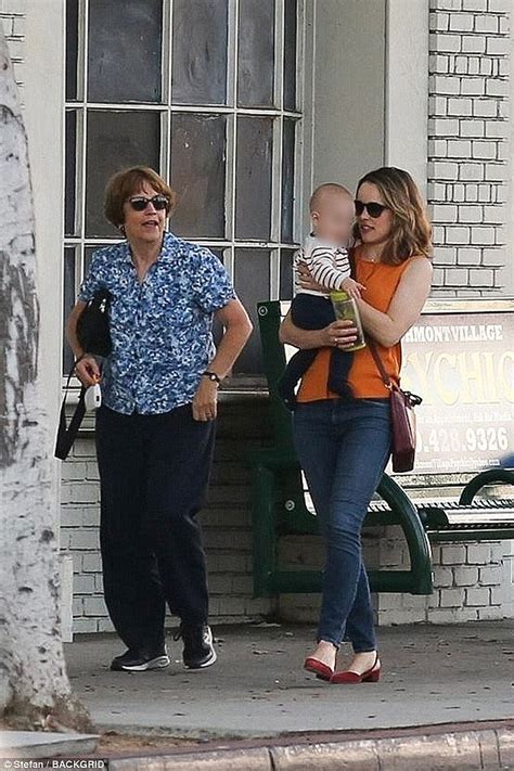 Rachel Mcadams Is A Doting Mom To Her Five Month Old Son In La Daily