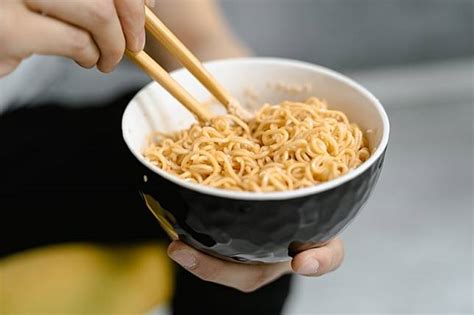 台灣最強泡麵是這款！內行曝「超完美吃法」，加1物香味秒升級、湯頭不膩 風傳媒 Line Today
