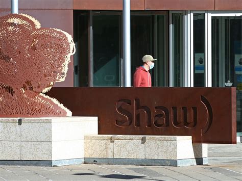 Porting Data Shows Direct Competition Between Rogers And Shaw Expert