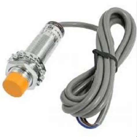 Capacitive Proximity Switches Sai Capacitive Proximity Switches 8 35 Mm Manufacturer From