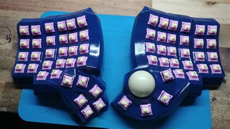 My Diy Trackball Dactyl Keyboard R Trackballs