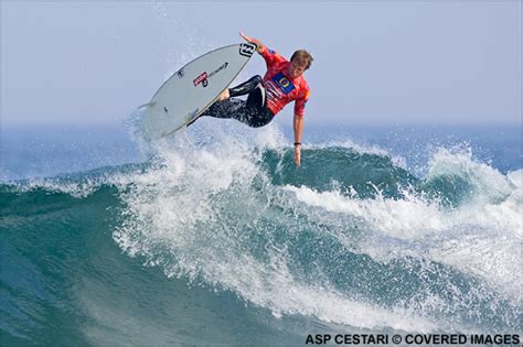 Pro Surfing Billabong Pro Mundaka Surf Contest Runs Round 2 In Bakio Surfing News And