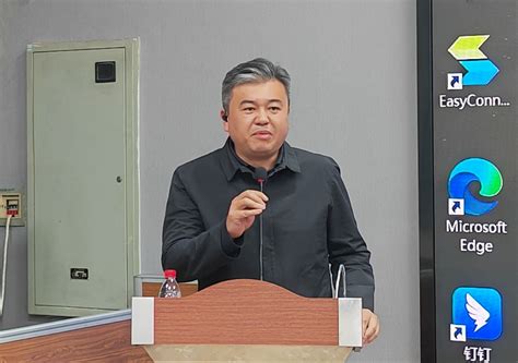 我院召开学生党委党务工作培训会 电气与动力工程学院