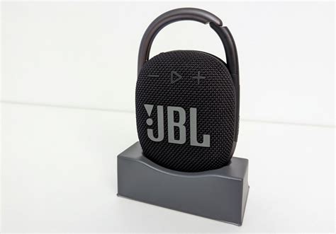 JBL Clip 4 review (CLIP4): handig mee te nemen, klinkt goed! - Koopgids.net