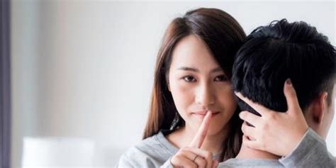 Am I Too Jealous In My Relationship Quiz