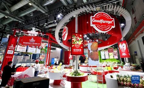 ຈີນເປີດປະຕູສູ່ພາຍນອກເພື່ອຊົມໃຊ້ໂອກາດຮ່ວມໂລກ