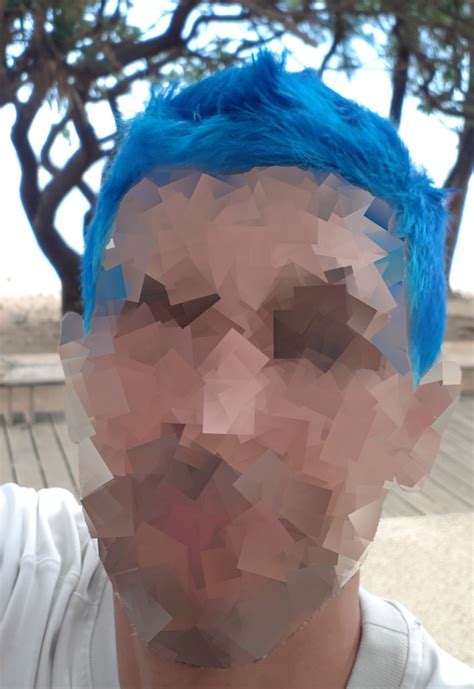 Cheveux Teints En Bleus Marrant Contraignant Et Problèmes Respiratoires Fabsk Eu