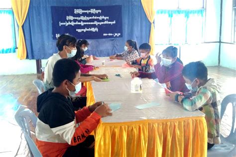 မိုင်းဆတ်မြို့၌ ၁၀၁ နှစ်မြောက် အမျိုးသားအောင်ပွဲနေ့ အထိမ်းအမှတ်အကြို စက္ကူအရုပ်ခေါက် ပြိုင်ပ