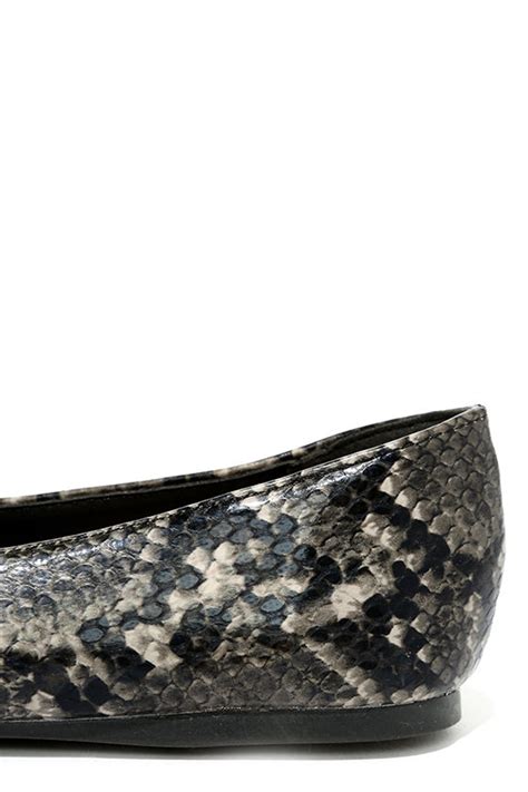 Cute Black Flats Snakeskin Flats Pointed Flats 1800