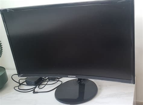 Samsung Curved Monitor Computers Tech Parts Accessories Monitor Screens On Carousell