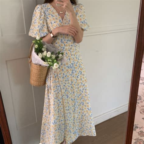 여름신상 봄 플라워원피스 퍼프소매 벌룬 쉬폰롱원피스 허리끈 스트랩 V넥 하이웨스트 플레어 라인 여성스러운 꽃무늬 쉬폰 롱드레스 데이트룩 소개팅룩 마실룩