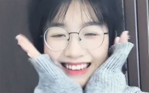 圆圆脸 Xiaoxiao啊v Xiaoxiao啊v 哔哩哔哩视频