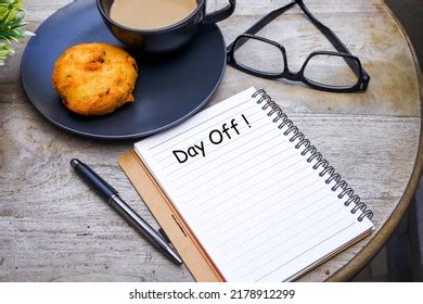 Announcement Day Off Images Stock Photos Vectors Shutterstock