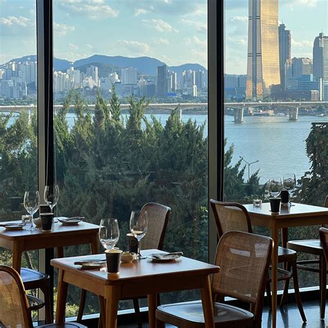 특별한 발렌타인데이 데이트를 위한 로맨틱 아이디어 9