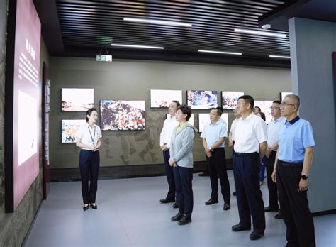 阿拉善盟行政公署 图片新闻 阿拉善盟级领导同志、盟直各部门和各旗区主要负责同志再次集体接受安全生产警示教育