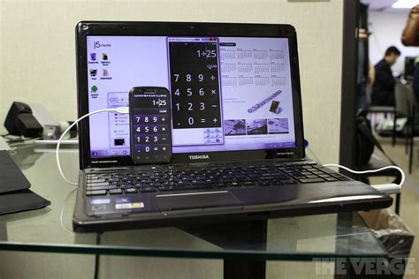 J5 Create JUC600 Android Mirroring Cable Demo Video The Verge