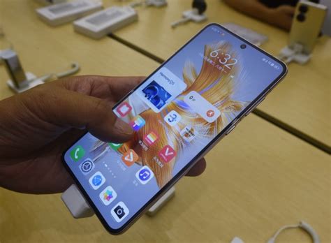 Huawei Could Be First Phone Maker To Offer Satellite Connectivity Tech News Metro News