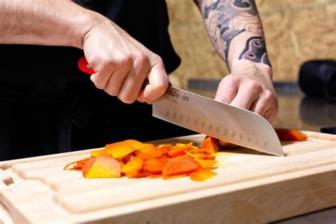 4 Ways To Get Rust Off A Knife