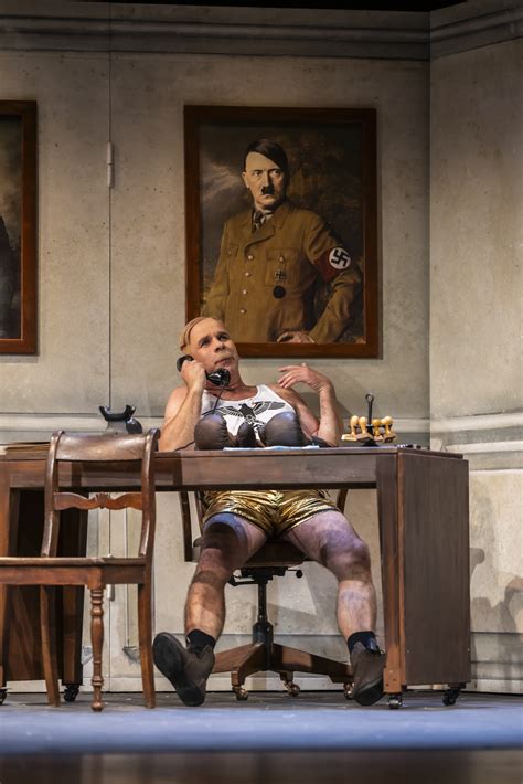 Sein Oder Nichtsein Theater Der Stadt Schweinfurt
