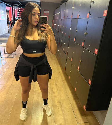 Cassy Lima 🦋 Cassyylima • Instagram Photos And Videos