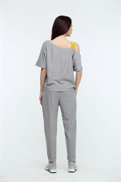 Футболка на одне плече сірого кольору купити у Києві - Cape.ua