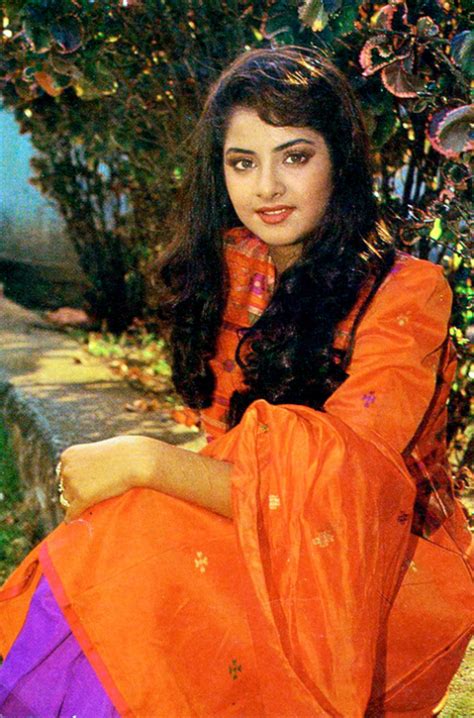 Rare Or Unseen Divya Bharti Pics