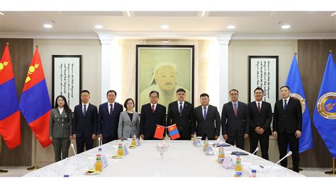 БНХАУ ЫН ӨМӨЗО НЫ АРДЫН ПРОКУРОРЫН ГАЗРЫН ЕРӨНХИЙ ПРОКУРОР МОНГОЛ УЛСАД АЙЛЧЛАЛ ХИЙЛЭЭ