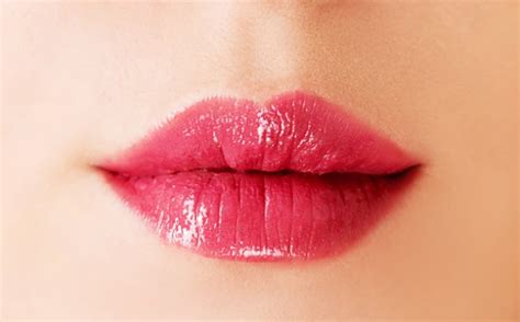 What Your Lips Say About Your Personality According To Science Peace Quarters