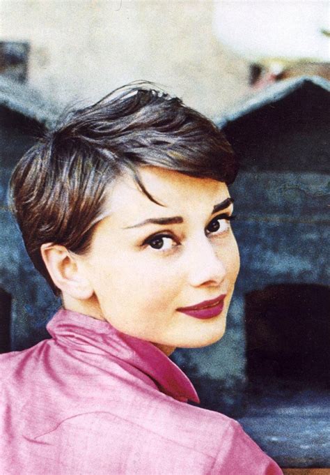 92 Ideias De Audrey Hepburn Audrey Hepburn Bonequinha De Luxo Atrizes