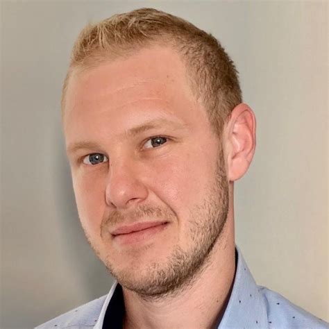 Robert Aschenbrenner Product Engineer Expat Hirschvogel Group Xing