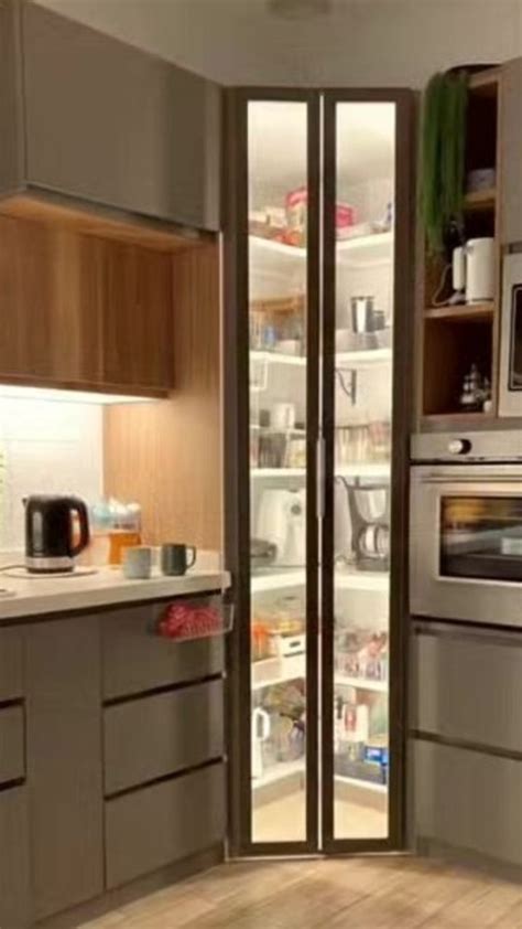 پنتری زی چوب