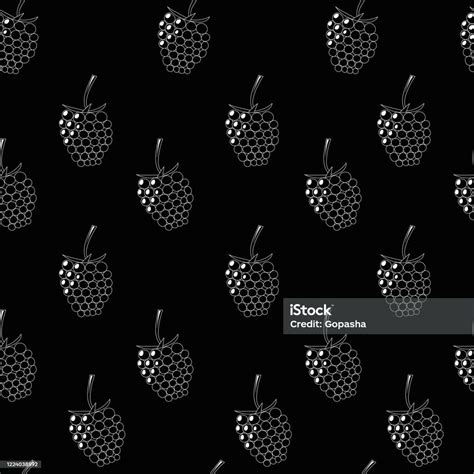 라즈베리와 자연 맛있는 딸기 원활한 패턴 검은 배경에 벡터 흰색 그림 0명에 대한 스톡 벡터 아트 및 기타 이미지 0명