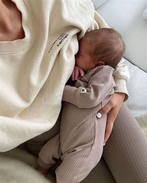 🏡ТУТ МАМЫ ЛЮБЯТ СВОИХ ДЕТОК👼 в Instagram «На вид я обычная девушка в домашнем халате с