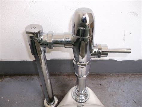 トイレの修理 株式会社 田中住宅設備
