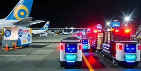 Automated Vehicles At Airports Optimize Air Cargo Transport From Planes To Distribution Centers