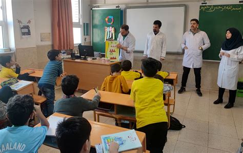 آموزش تئوری و عملی بهداشت دهان و دندان به دانش آموزان پایه سوم