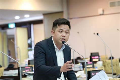 臺南市議會 議員園地
