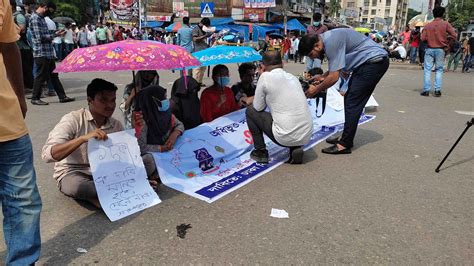 সাত কলেজের ৭ শিক্ষার্থী অসুস্থ ঢামেকে ভর্তি ২