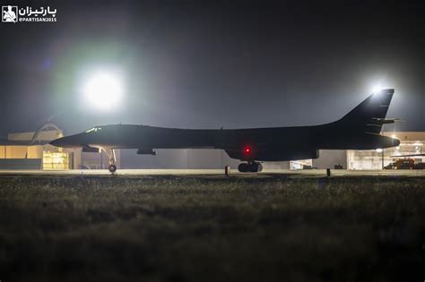 خبرآنلاین تصاویر بمب افکن‌ استراتژیک و بمب‌های یک تنی آمریکا پخش شد