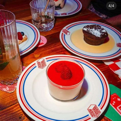 Brique Machine Brique House In Paris Restaurant Reviews Menu And
