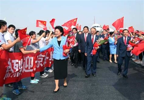北京申冬奥代表团回京 栗战书等到机场迎接 国内动态 华声新闻 华声在线