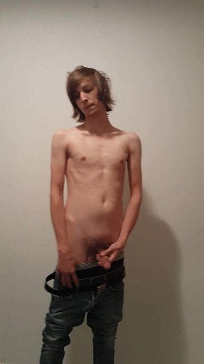 Fag Sam Byerly Fingers Until He Cums Xhamster